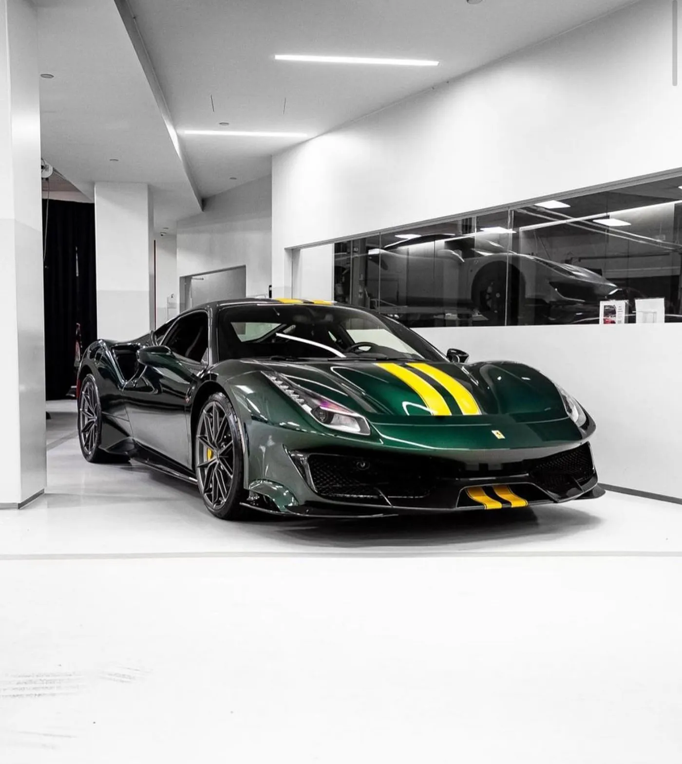 2020 Ferrari 488 Pista
