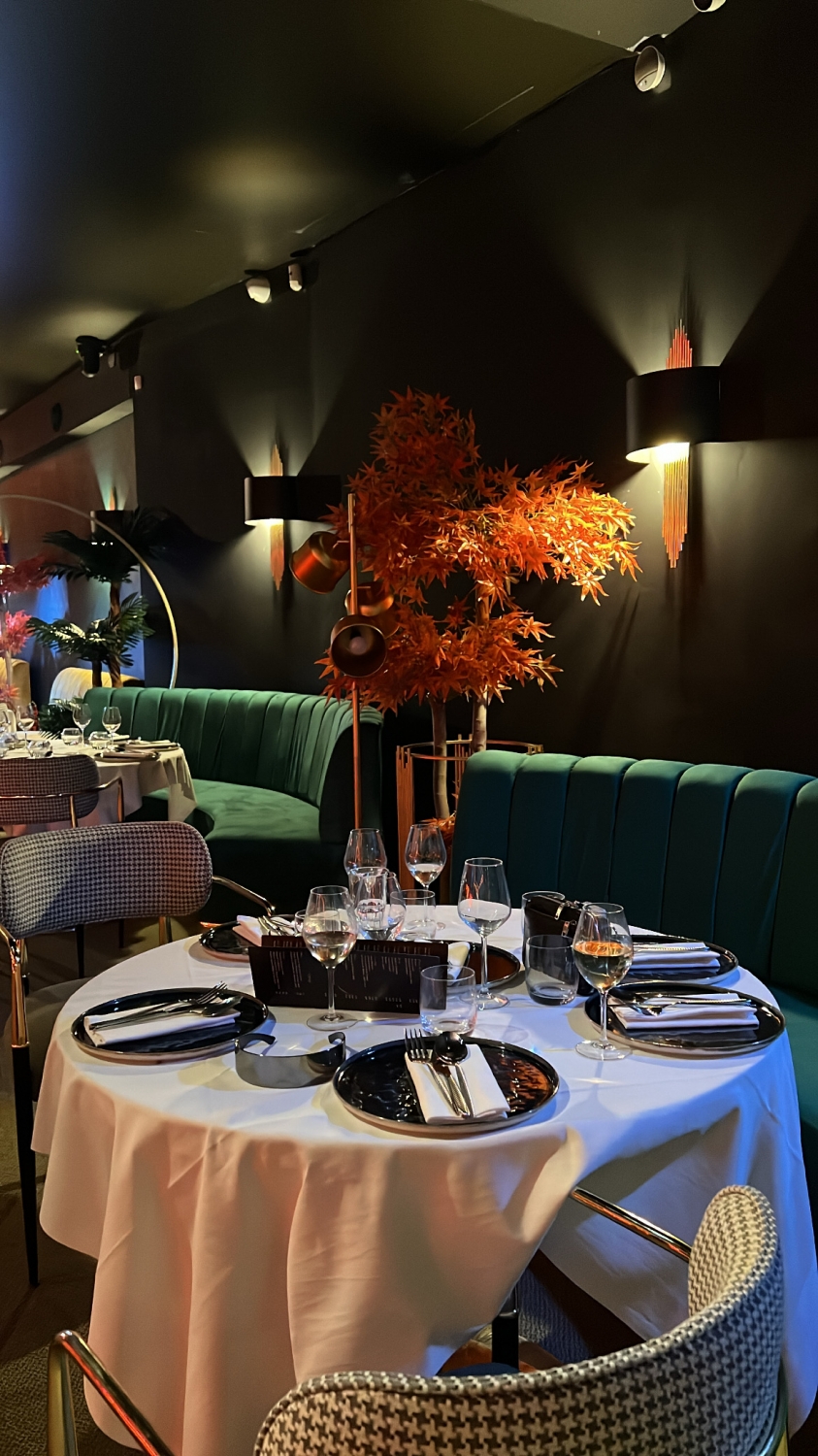 Restaurant 350 m2 et 250 couverts