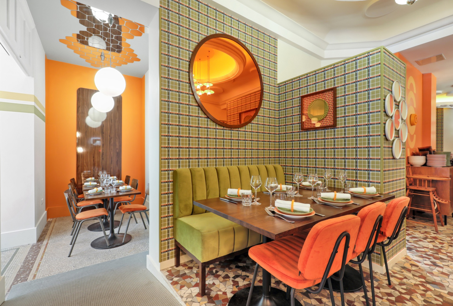 Salle Événementielle Paris: Décors 70s, Terrasse, Pièce Cachée | Native ...