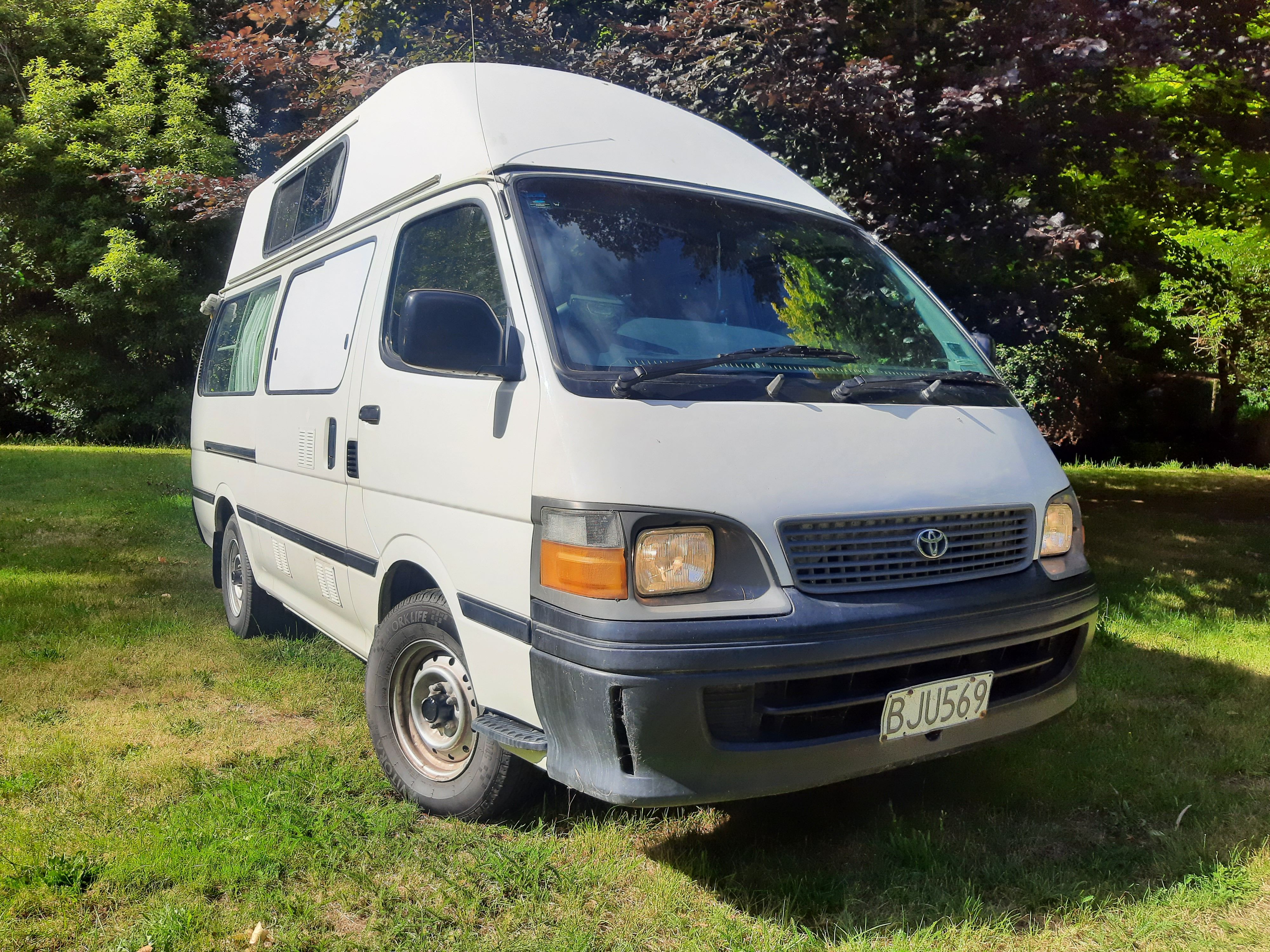 Toyota Hiace 2003 Sc Camper | Buy Cars & Campervans New Zealand