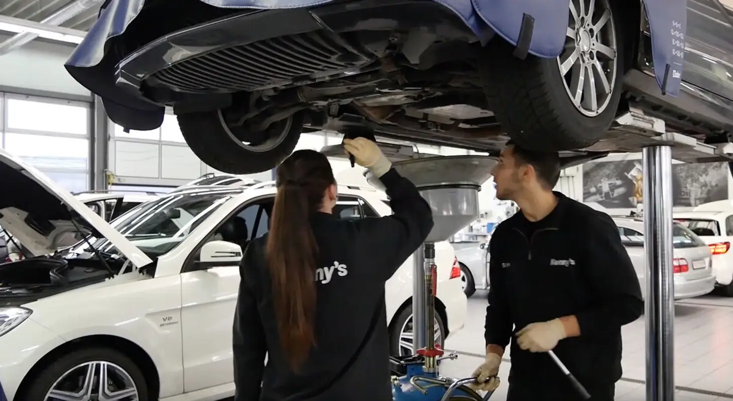 Beruf Automobil-Fachmann/-frau EFZ – Ausbildung und Lehre